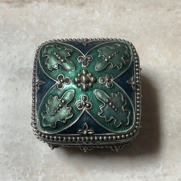 Monet | Jewelry | Holly Holiday Trinket Box | Poshmark